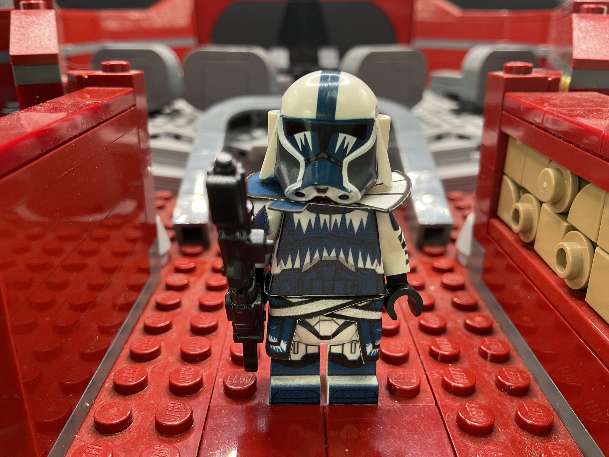 P2 Muunilinst 10 Razor Commander