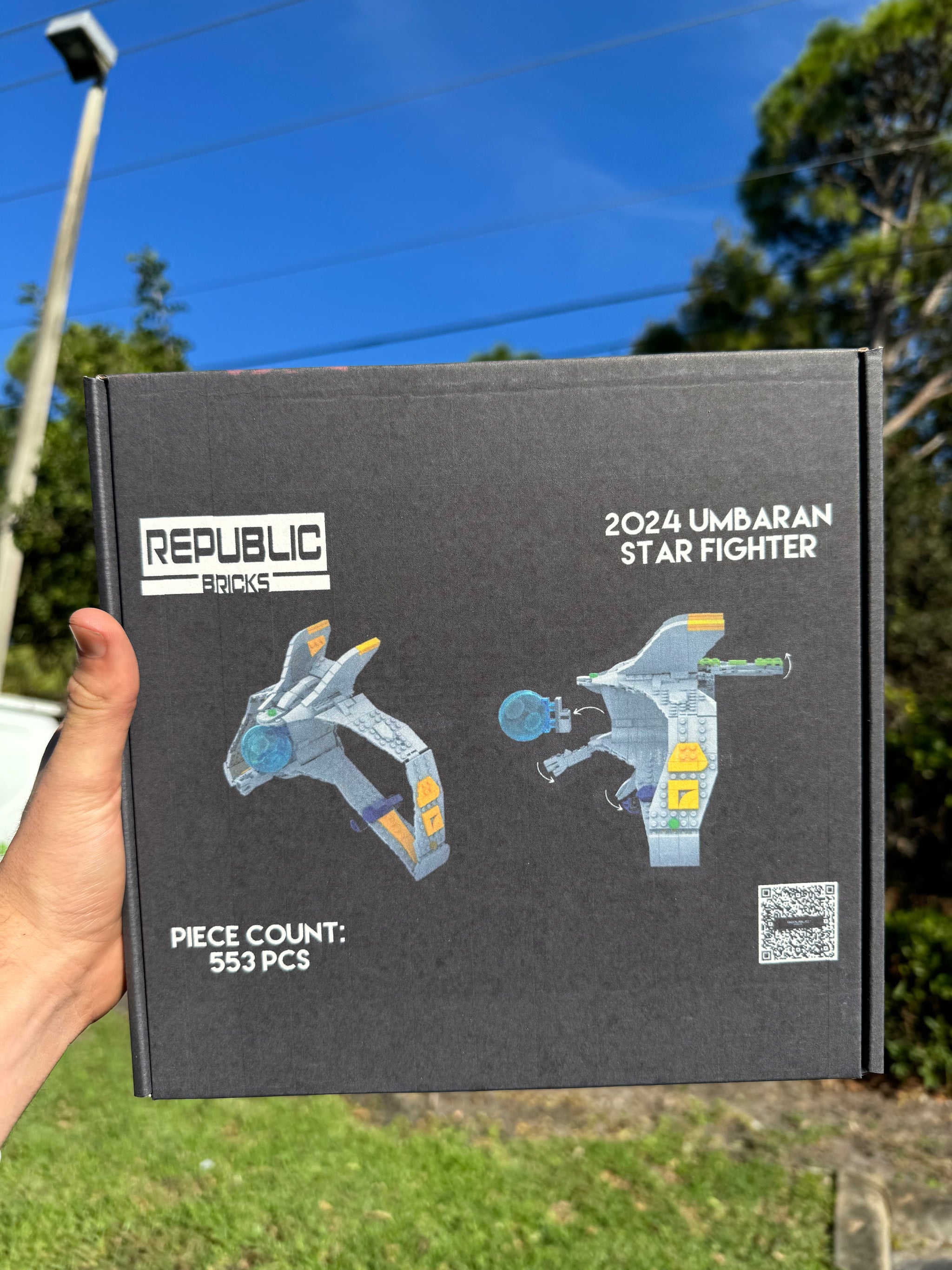 UMBARAN STAR FIGHTER (BOXED SET)